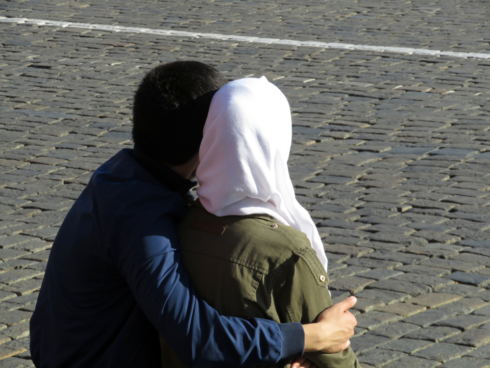 New USCIS Rule Tightens Validity Requirements for Refugee and Asylee ...